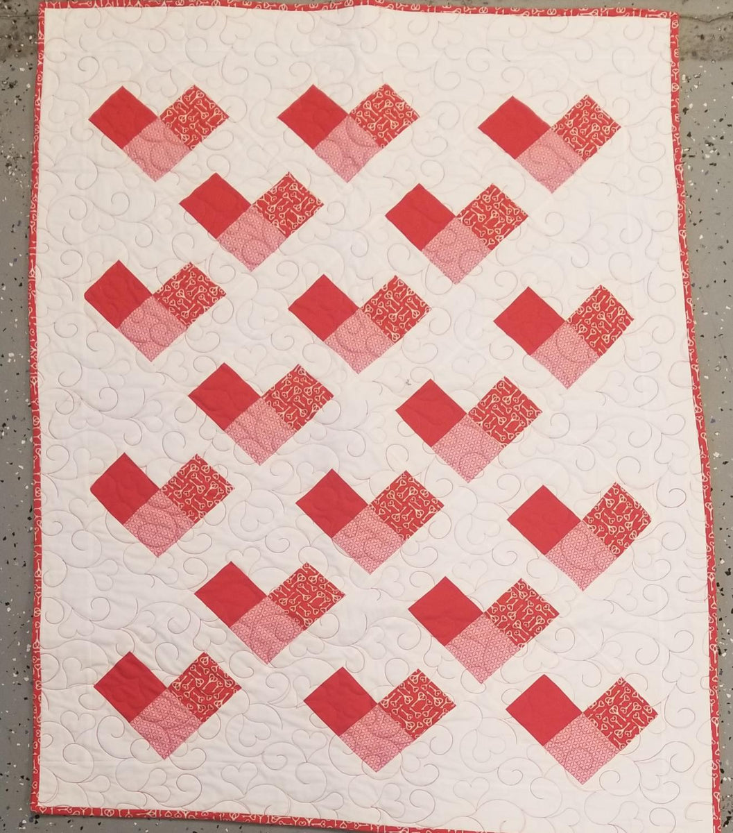 Shop Sample Valentine Hearts Quilt – The Sewing Gallery