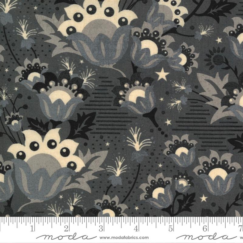 Boudoir Moon Mist Vanity 30650 12 Moda – The Sewing Gallery